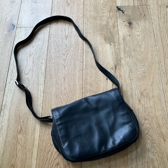 Bags | Vintage Jobis Genuine Leather Black Crossbody Bag W Organizer ...